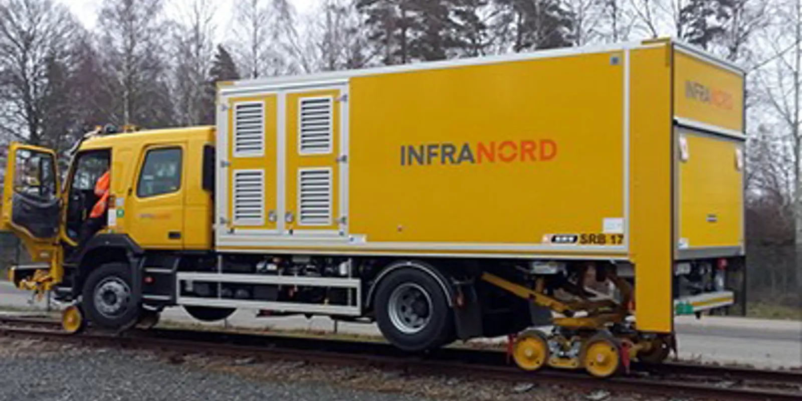 Infranord maskin - Tvåvägsfordon